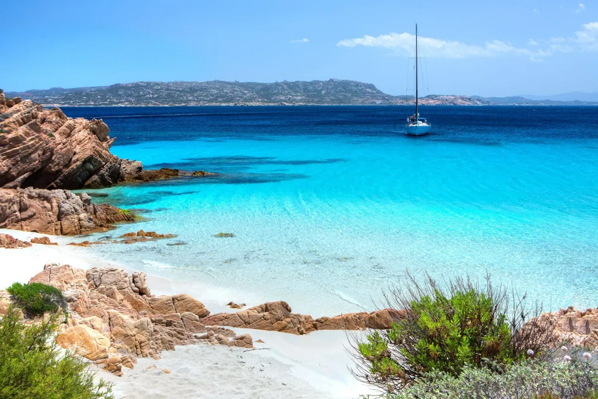 Sardinia's Cheapest and Most Expensive Times To Visit