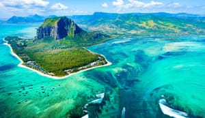 Mauritius’ Expensive and Most Affordable Times To Visit