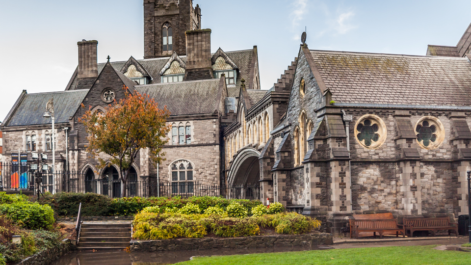 19 Best Dublin Neighborhoods For Visitors: Complete Guide